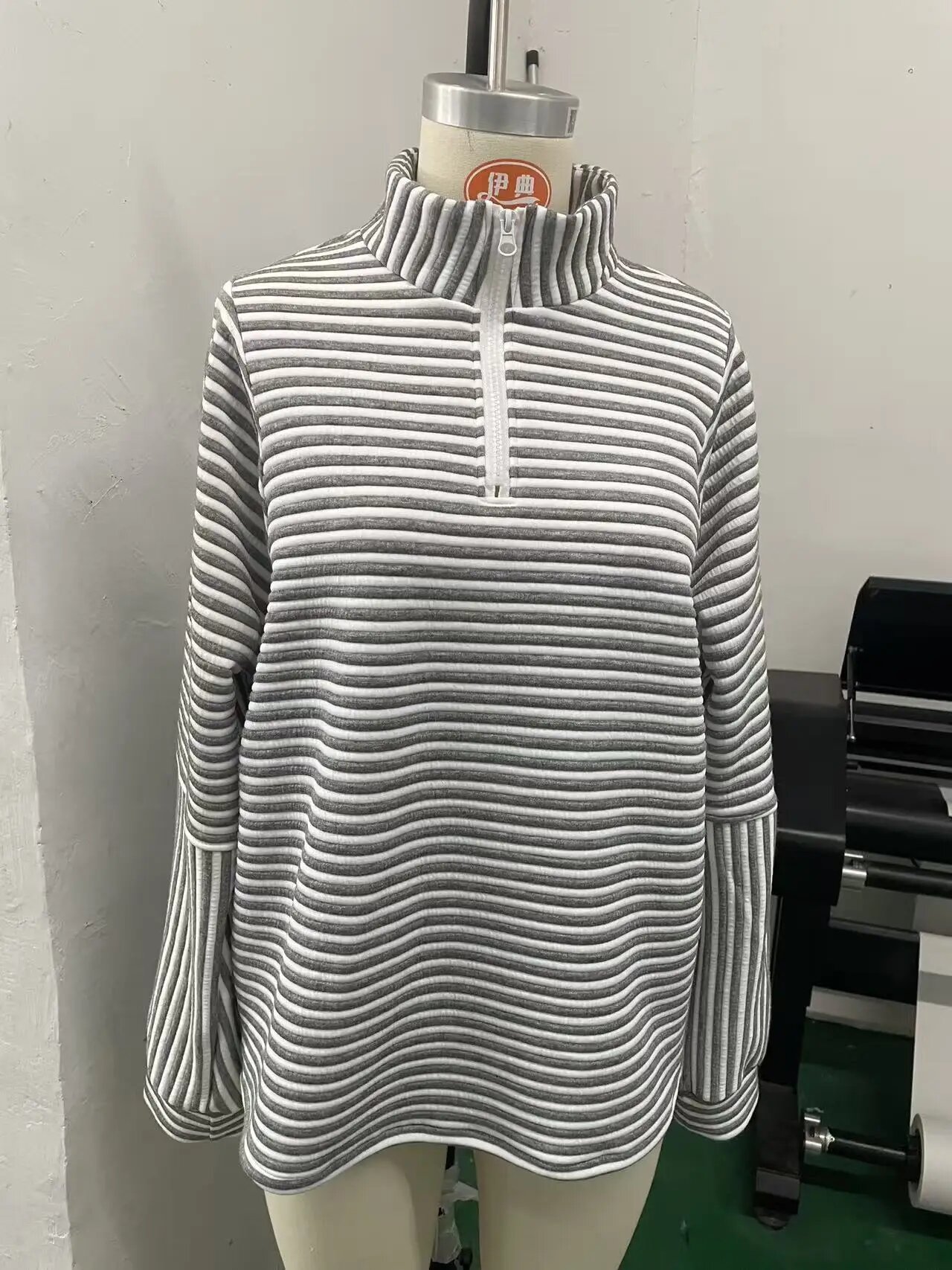 Женская толстовка с воротником-стойкой на молнии, с принтом под змеиную кожу, Серый, S, stripe