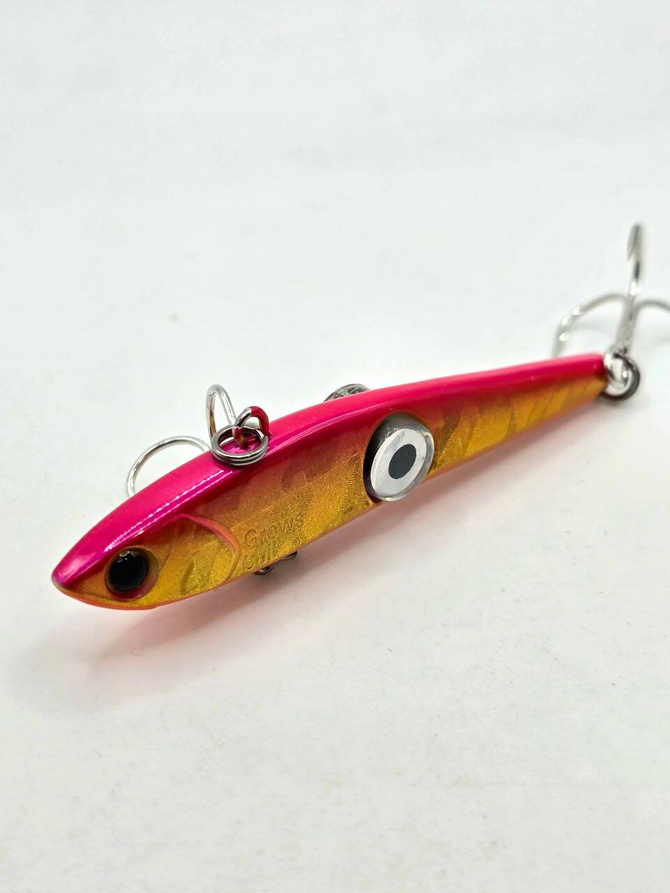 Воблер VIB Grows Culture "Eclipse Mini Slight" с мигалкой, длина 65мм, вес 12гр, цвет #52 UV, для ловли форели