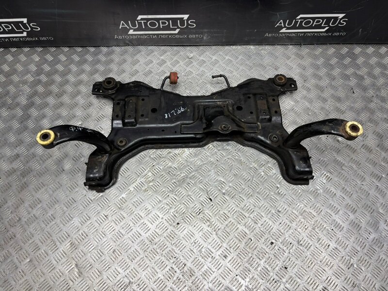 Подрамник Ford Focus 2 2004-2011 (1.4) Б/У с пробегом Арт. 3380