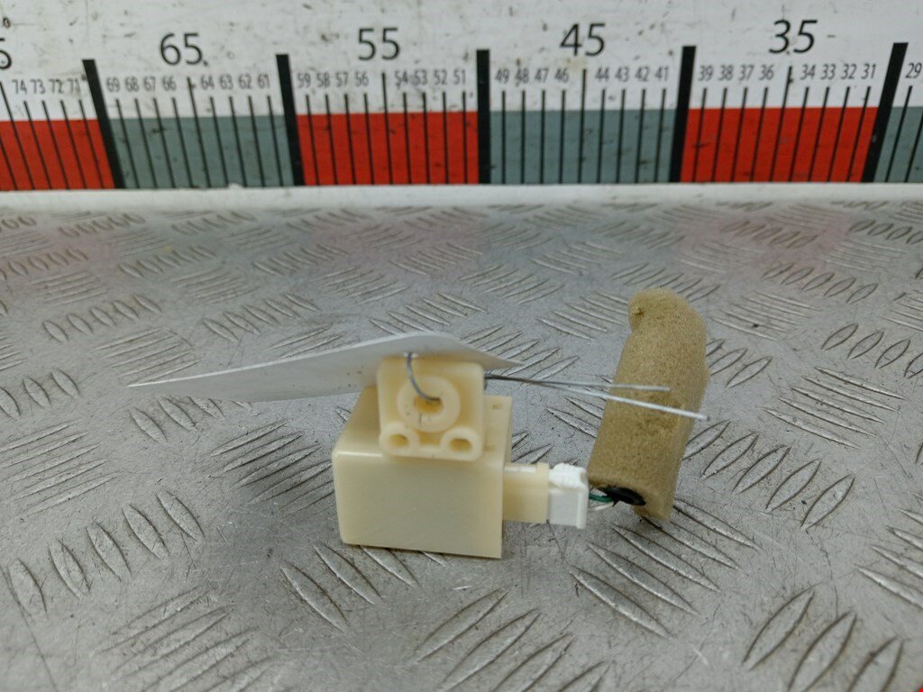 Датчик удара Infiniti QX70 арт. 2273889