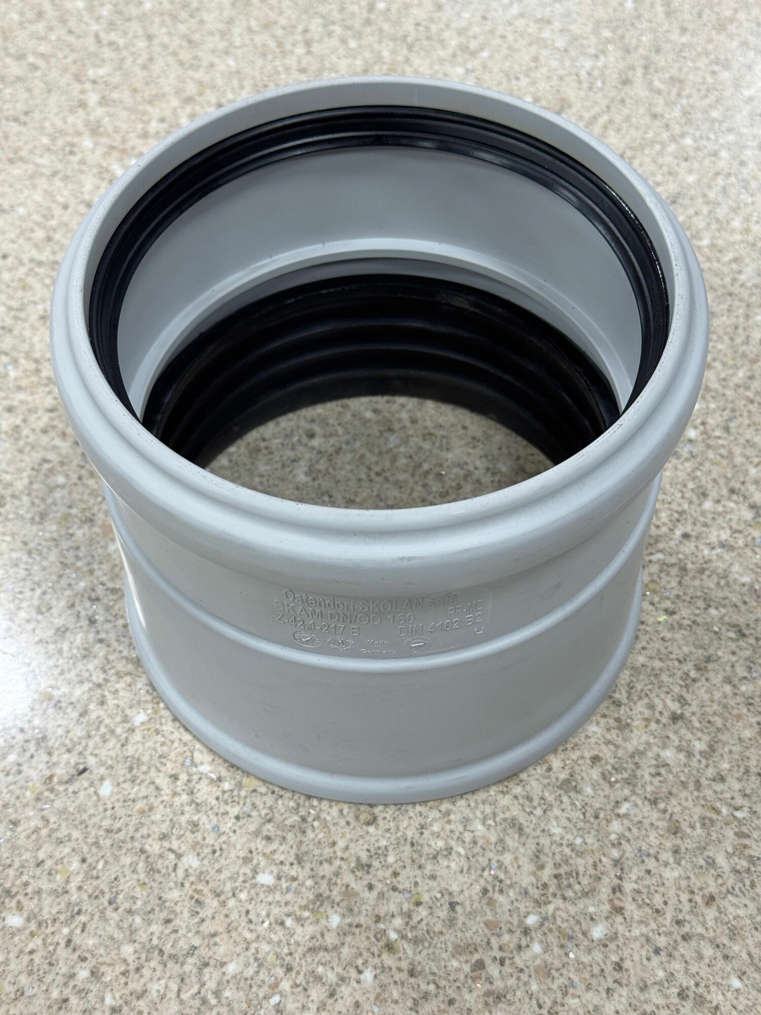 Муфта 160 насадная с манжетой 160 Ostendorf Skolan Safe бесшумная