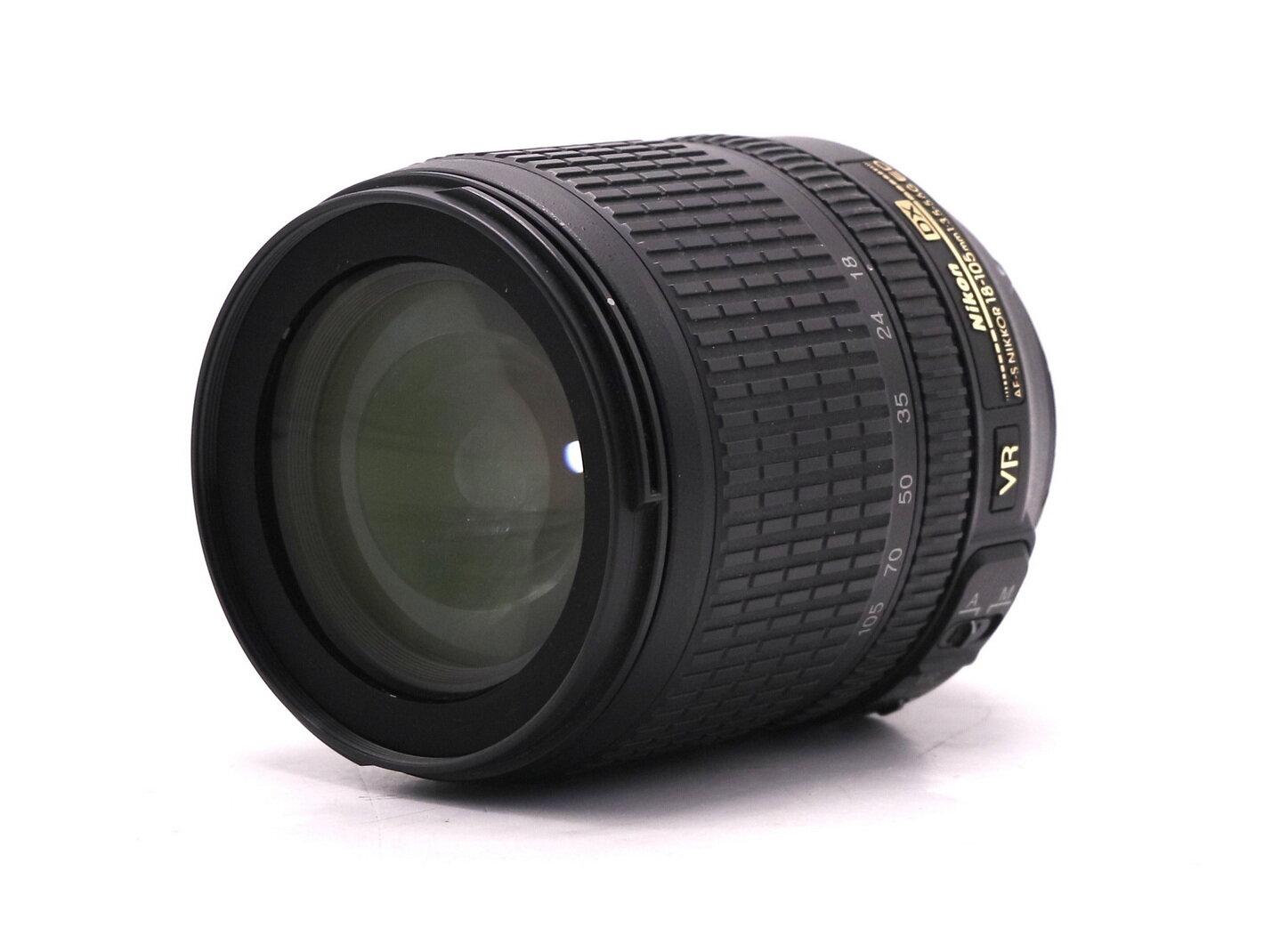 Объектив Nikon 18-105mm f/3,5-5,6G AF-S ED DX VR Nikkor
