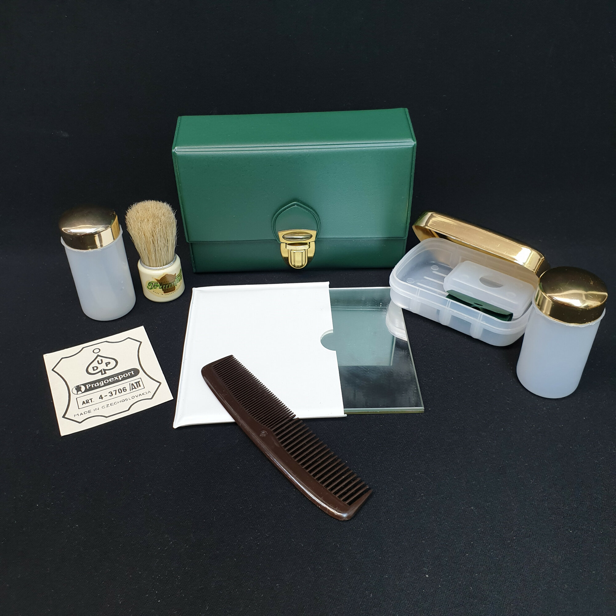 Винтажный мужской набор для бритья (не полный), Чехословакия.