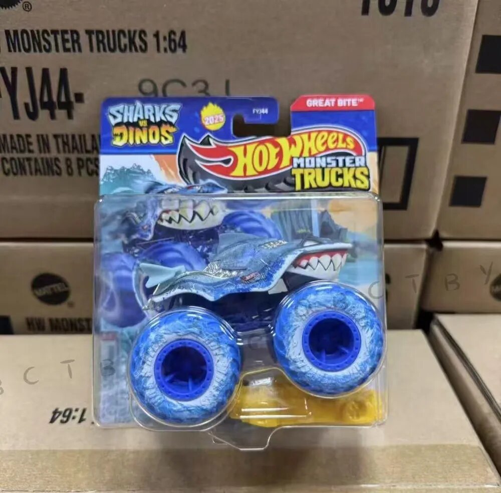 Машинка Hot Wheels Monster Trucks Sharks vs Dinos Great Bite — фото 1