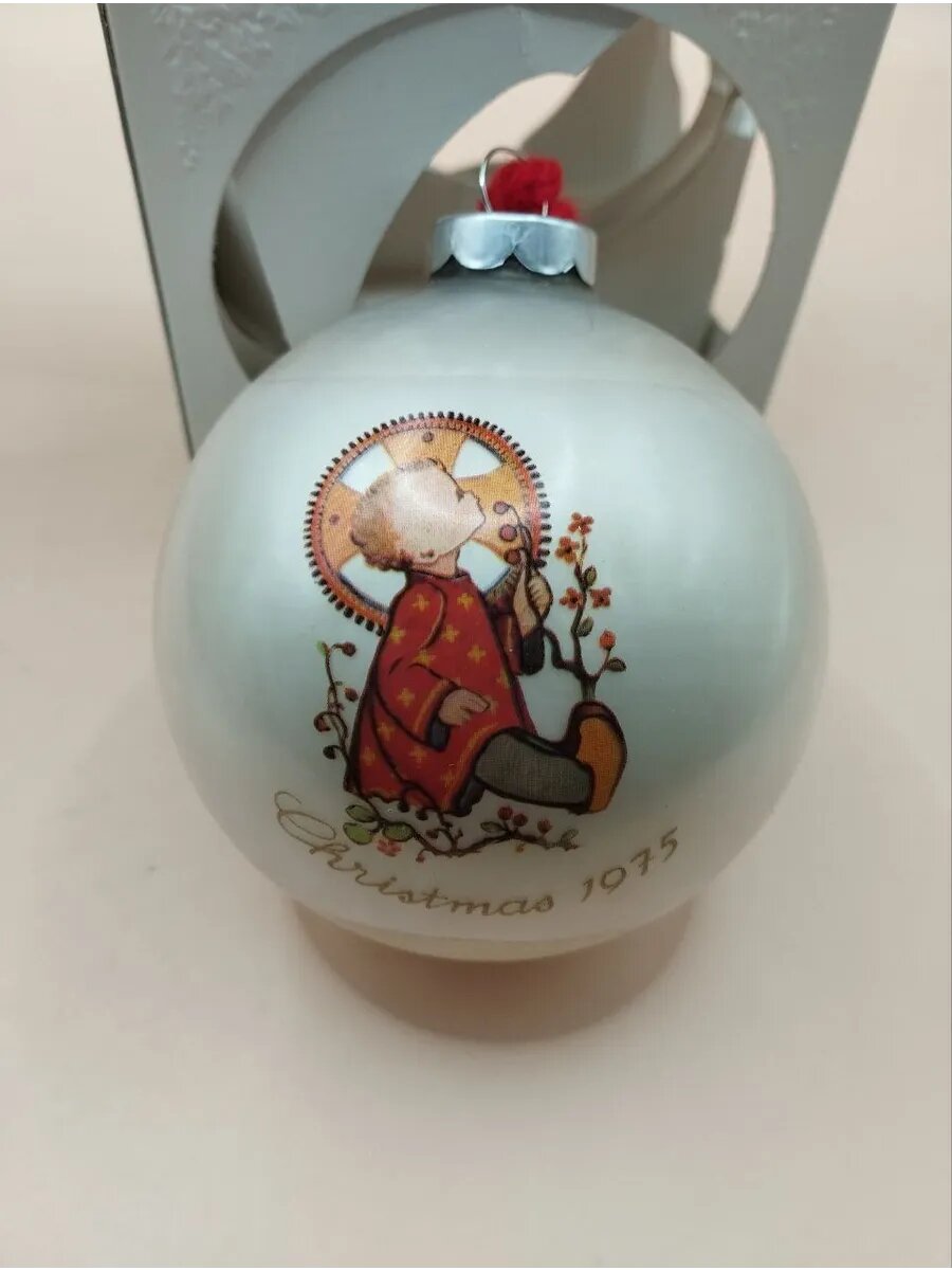 Винтажное елочное украшение Hummel 1985г.
