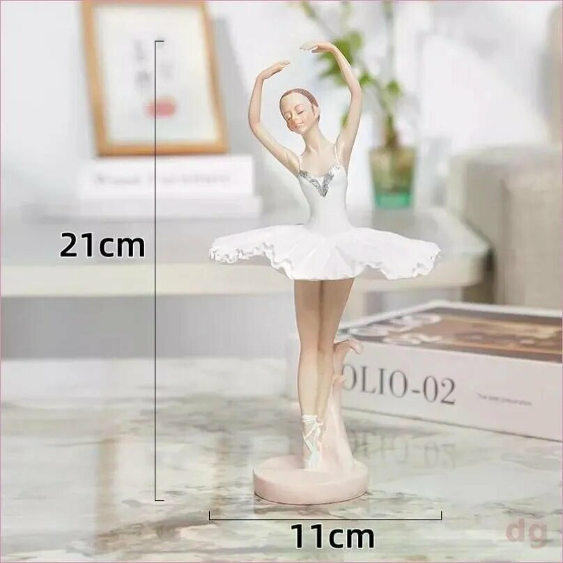 Lumina Home Фигурка декоративная белое, высота 21 см, длина 11 см
