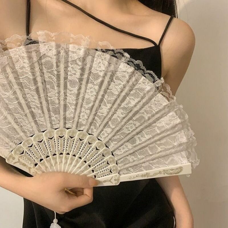 Веер кружевной белый "Лолита"