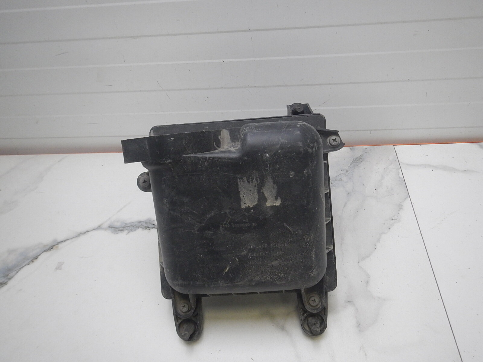 Б/У Корпус воздушного фильтра, ВАЗ (VAZ)-LADA PRIORA (приора) LADA PRIORA (Приора) Без видимых повреждений. 627991 LADA ...