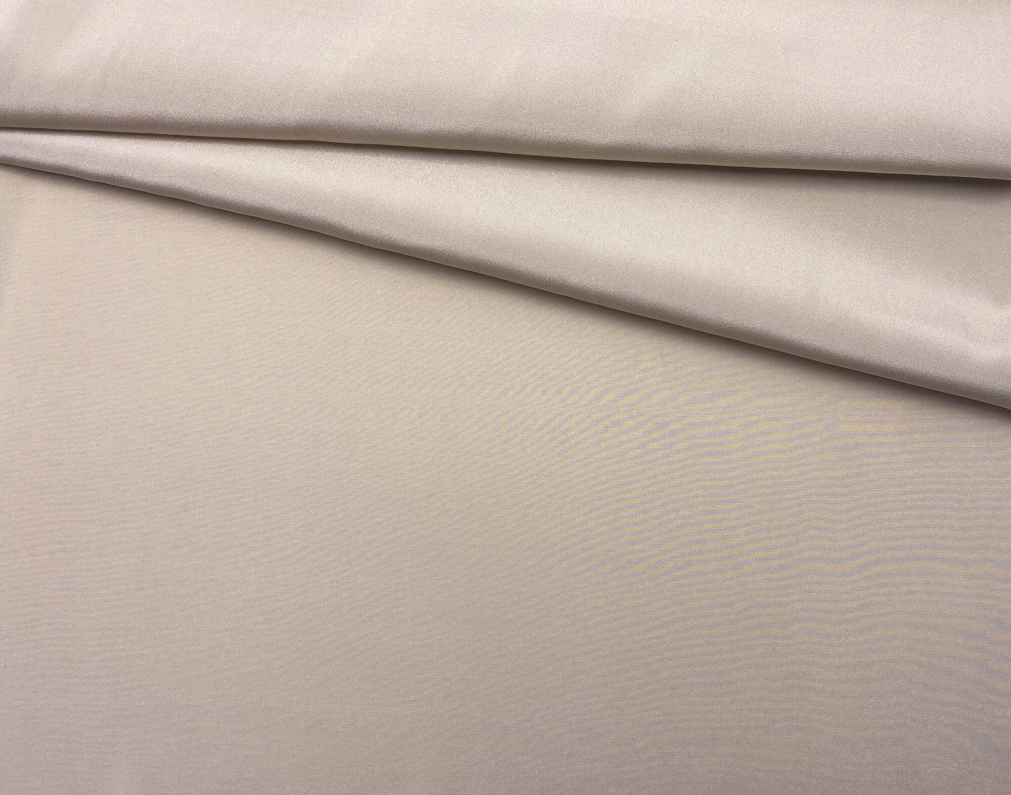 Ткань Крепдешин бежевого цвета 46795