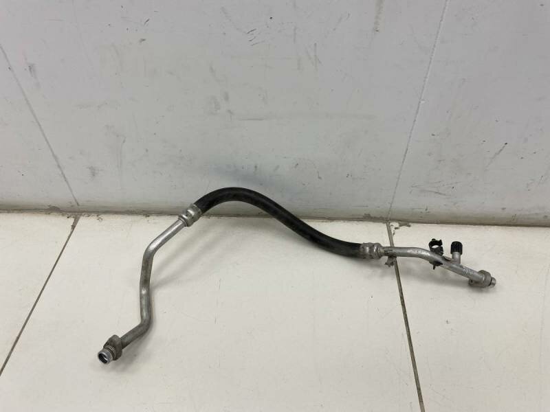 Трубка кондиционера Renault Fluence 2010-2017 кат.номер: 924540018R