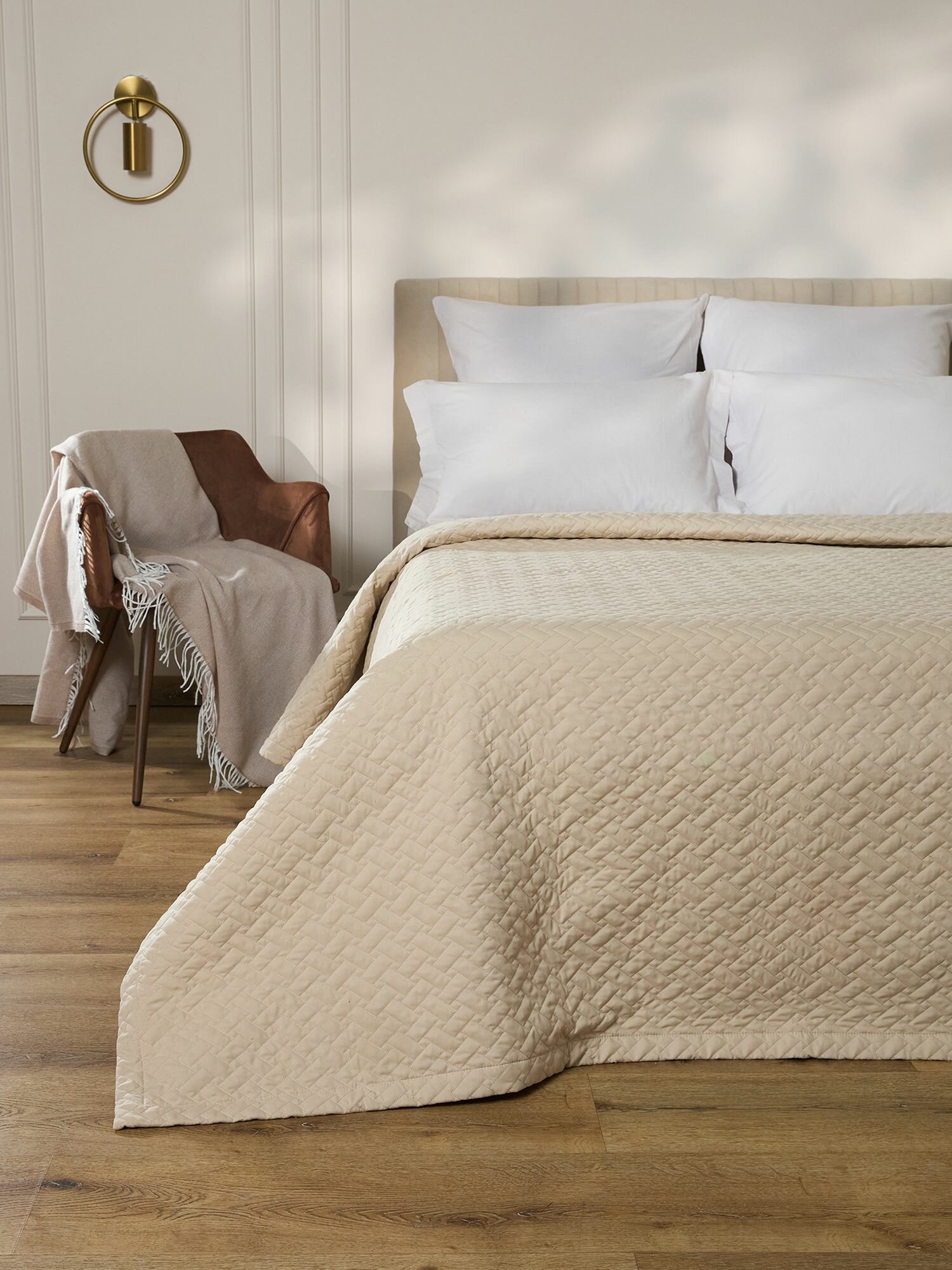 Cozy Home, Покрывало стеганое "Taleggio" 200х220, микрофибра, светло-бежевый