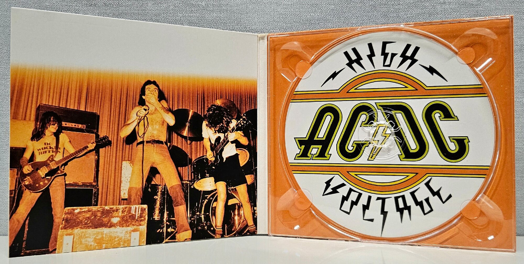 AC/DC — High Voltage, Compact Disc, CD, Диск, Лицензия, 2014 — фото 1