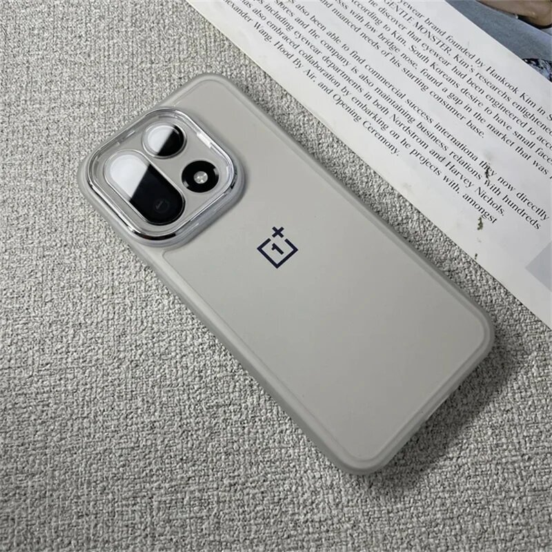 Серый силиконовый чехол для OnePlus 15 с защитой камеры