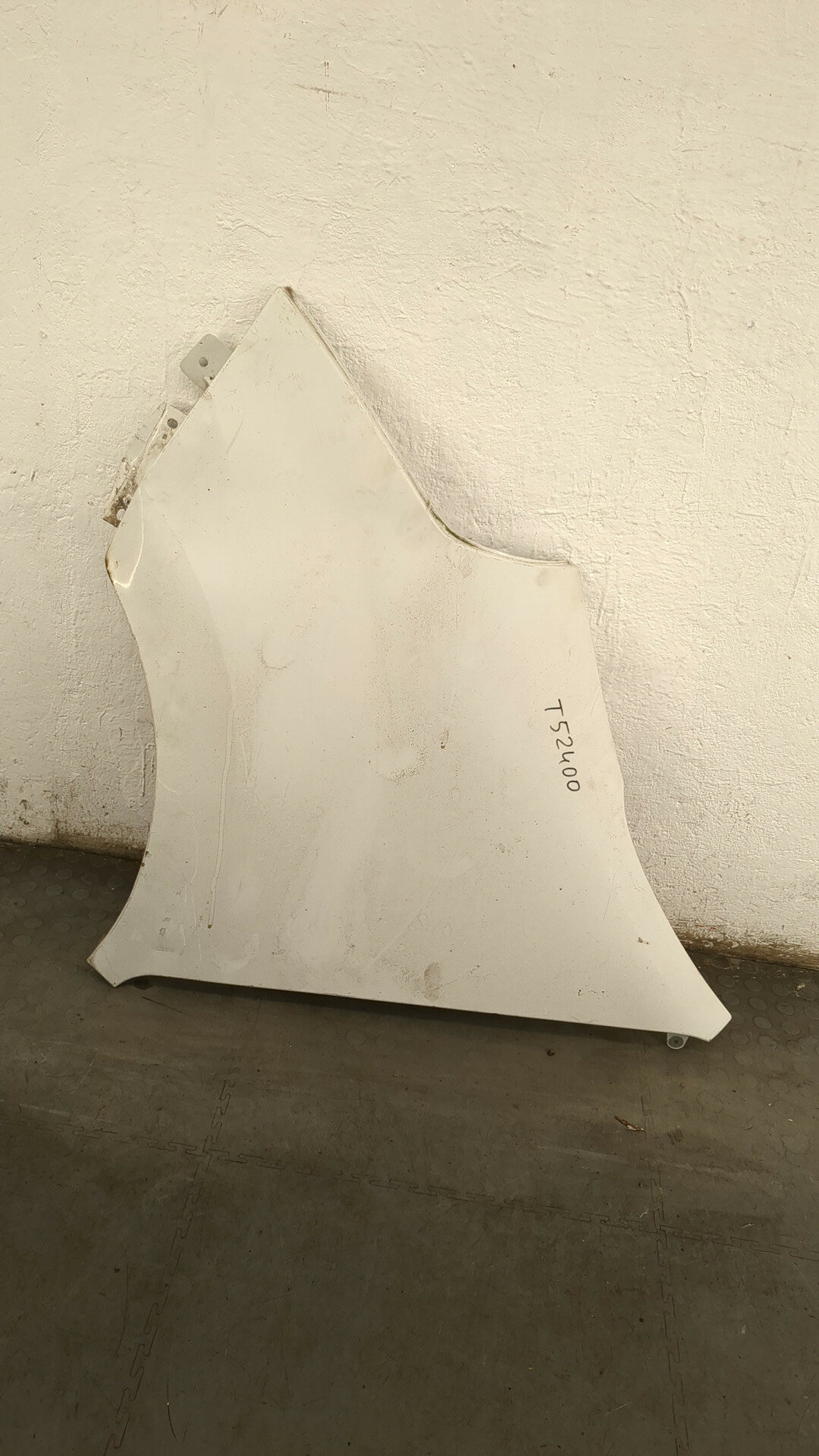 Крыло левое переднее Opel Movano 2010- Б/У