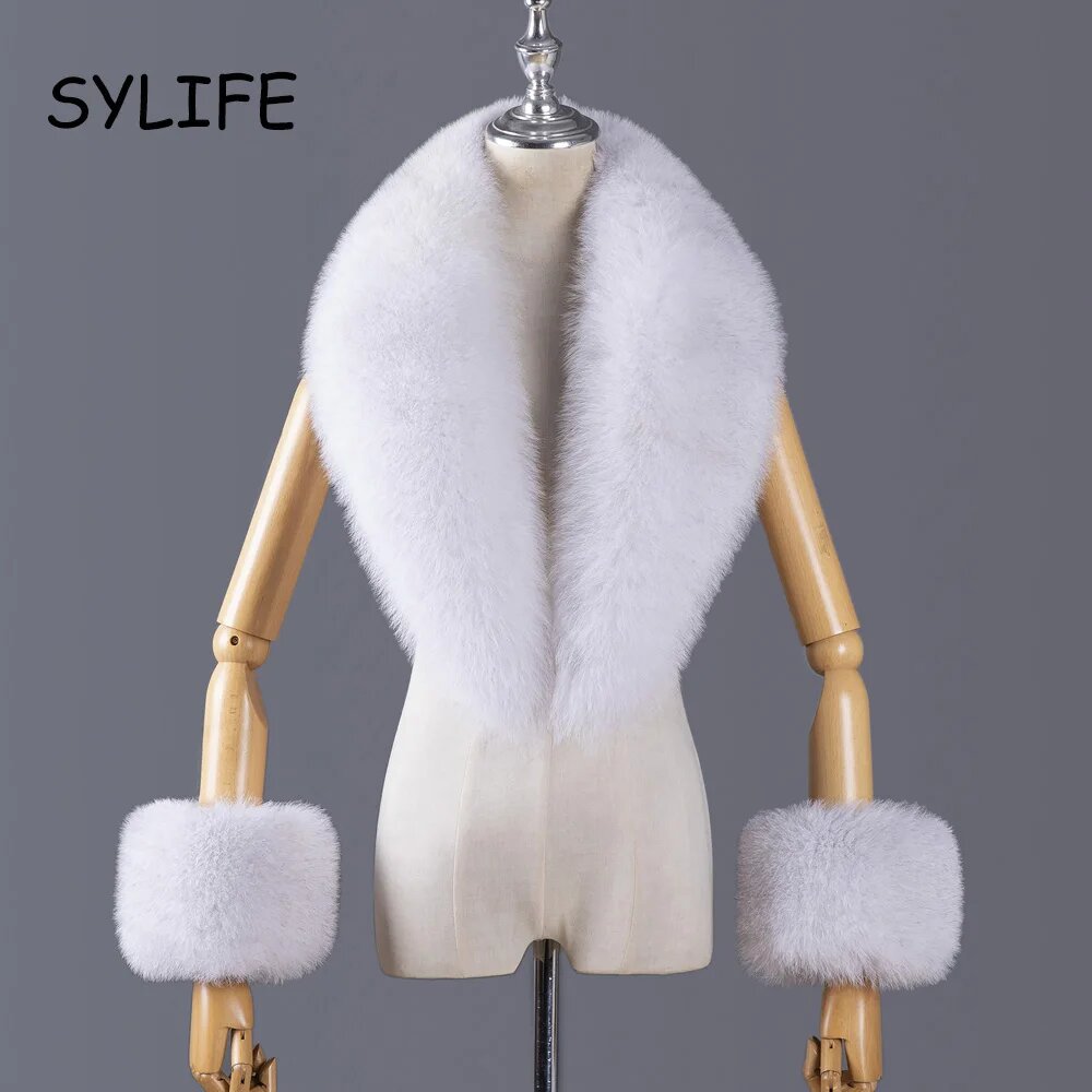 Шарф-капюшон для женщин