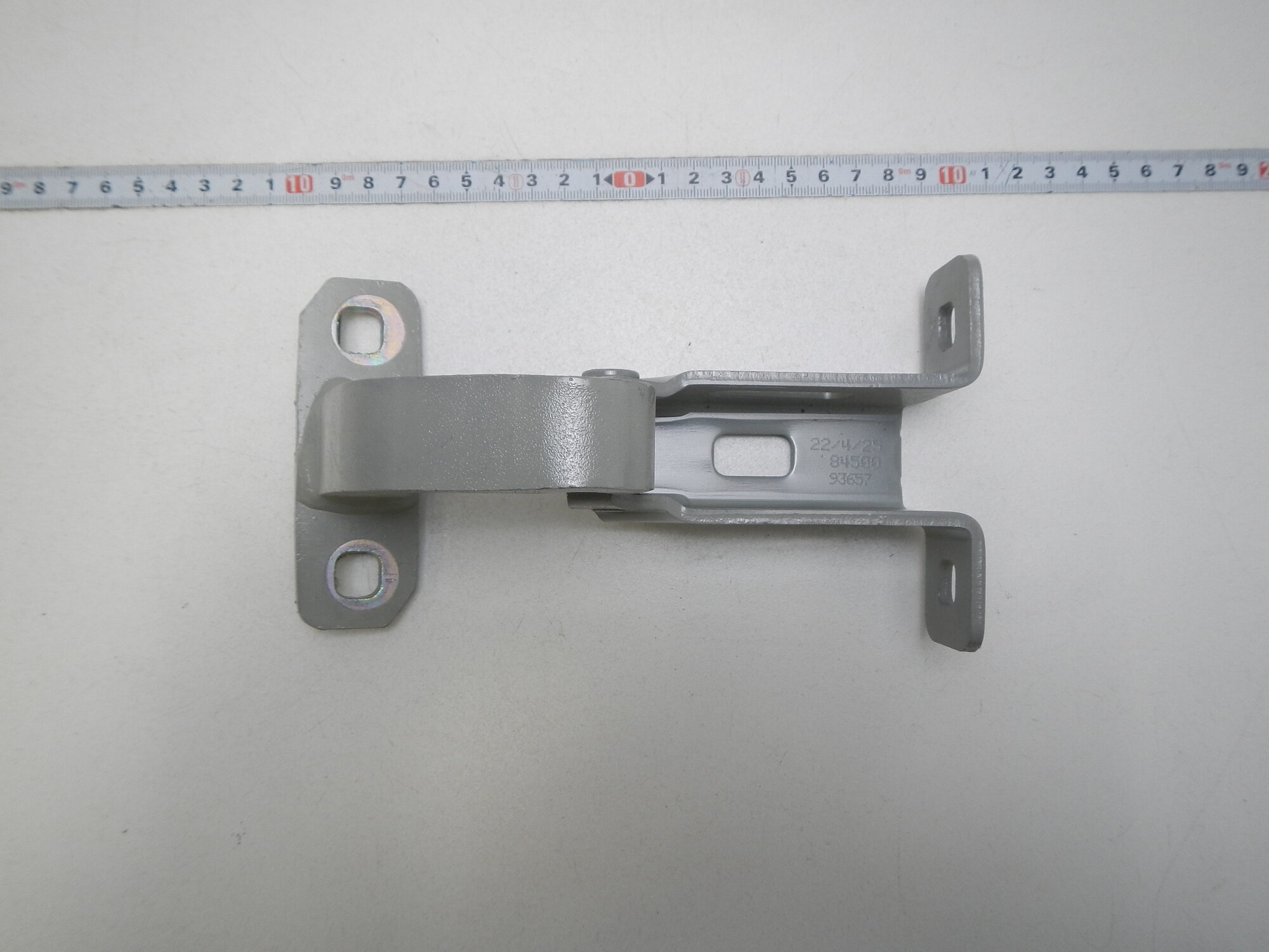 Б/У Петля двери багажника, ВАЗ (VAZ)-LADA LARGUS (ларгус) LADA LARGUS (Ларгус) нижняя Новая. 639112 LADA арт. 8450093657