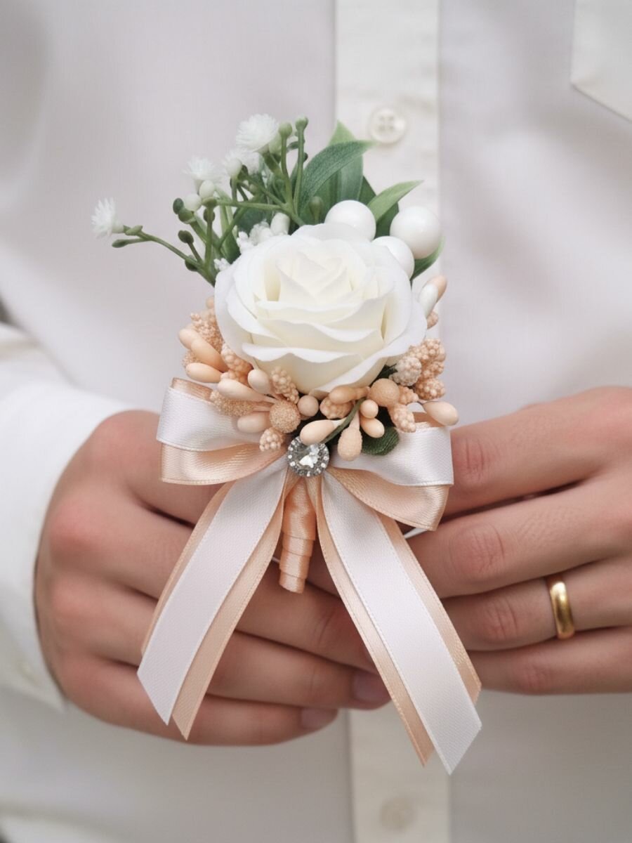 Бутоньерка для жениха или свидетеля