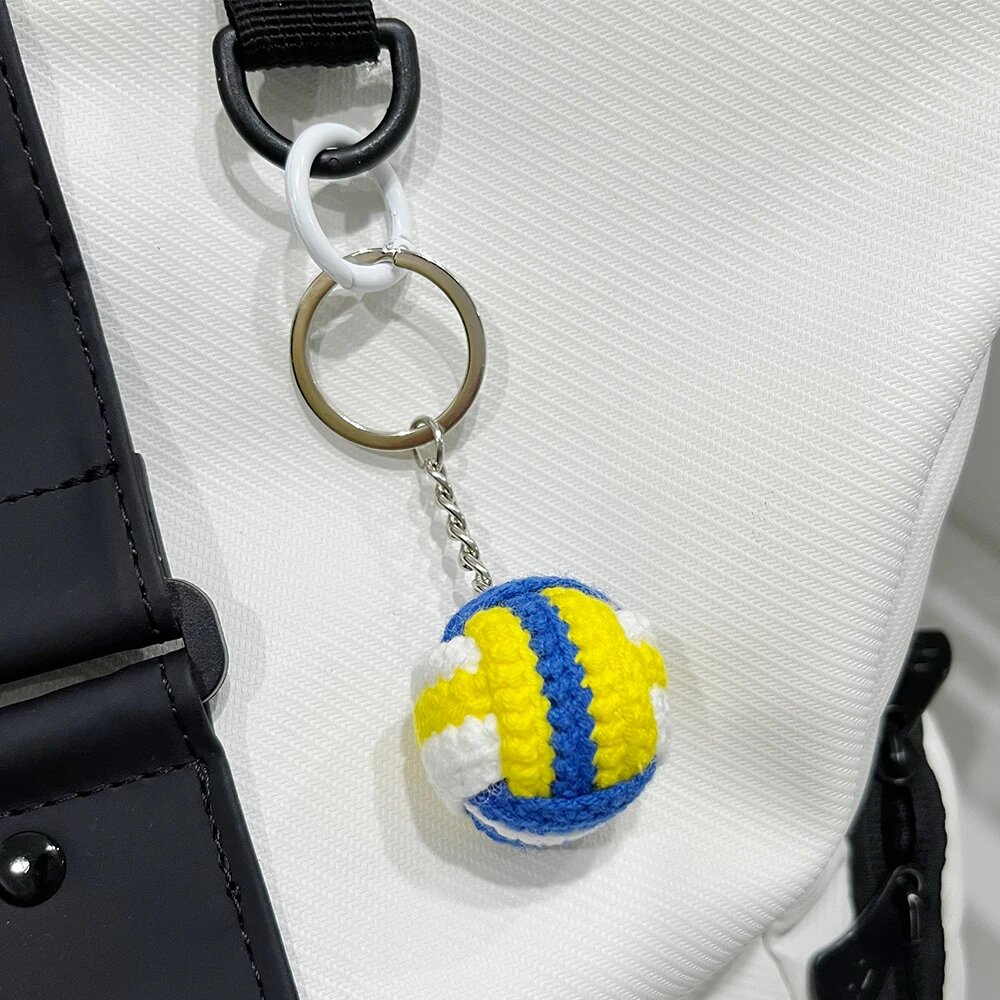 Вязаный брелок ручной работы в виде волейбольного мяча, милый крючком связанное украшение, креативный брелок-подвеска для ключей от машины, подарки на праздники, изделия ручной работы