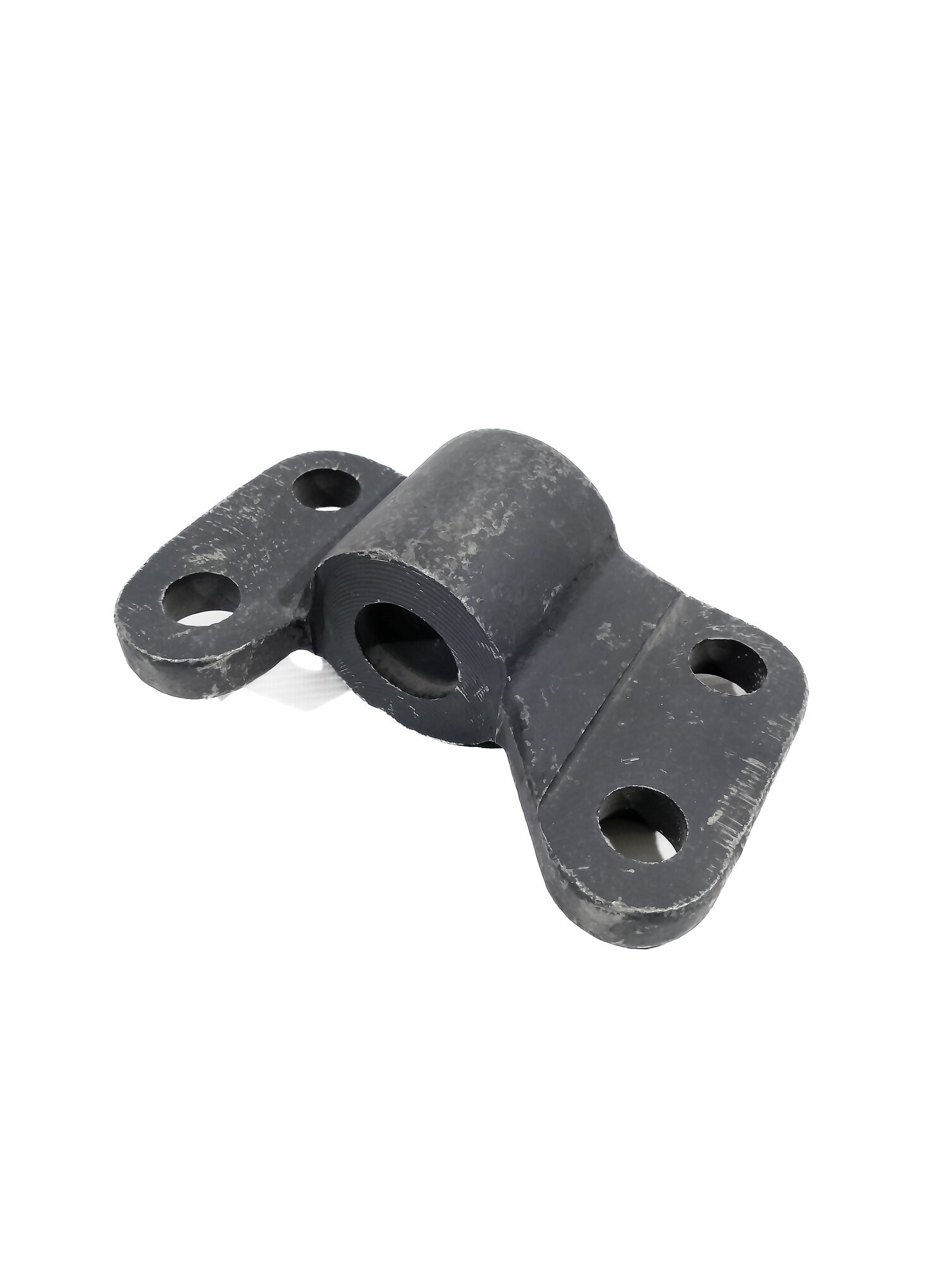 Верхний кронштейн реактивной штанги ( бабочка ) для автомобилей Камаз