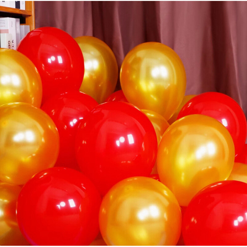 Оформление сцены с воздушными шарами для выпускного, открытия, свадьбы, дня рождения. Арка из латексных утолщенных красных шаров.