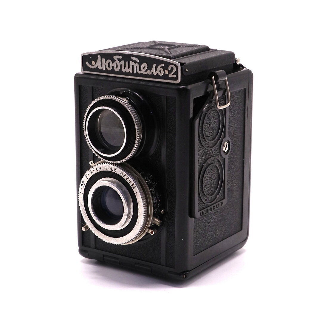 Среднеформатный фотоаппарат Любитель-2 / Lubitel 2