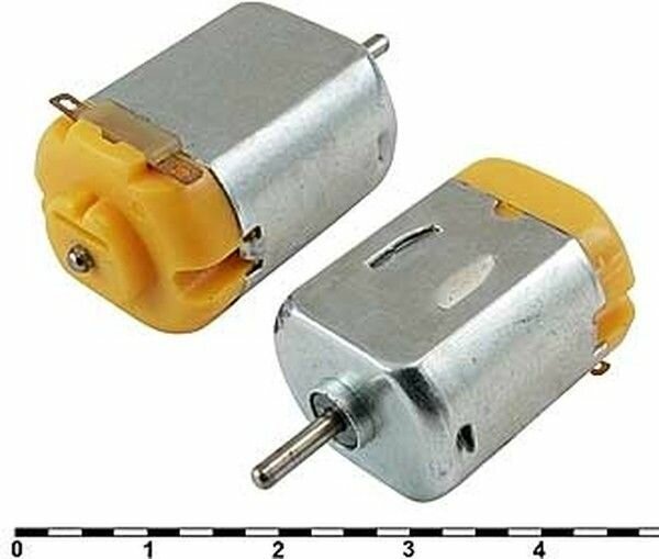 F130-1995 2.4V, Электродвигатель 2,4V 0,48Вт, 5250/4180об/мин 25х20х15мм вал 2х10мм