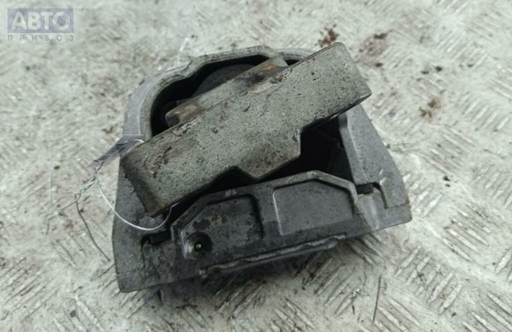 Подушка крепления двигателя Skoda Octavia mk2 (A5 1Z) 2004-2013