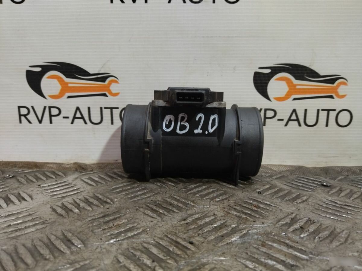 Расходомер воздуха Opel Omega B 2.0 1994-2003