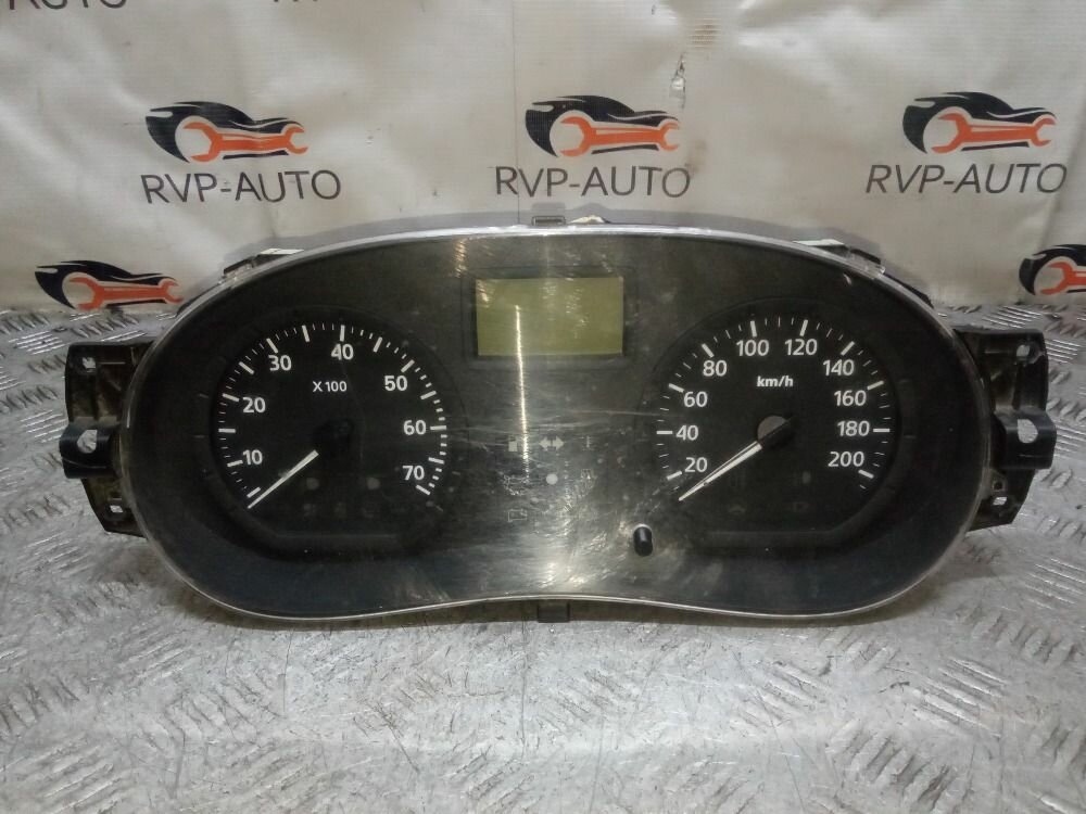 Панель приборов Renault Logan МКПП 1.6