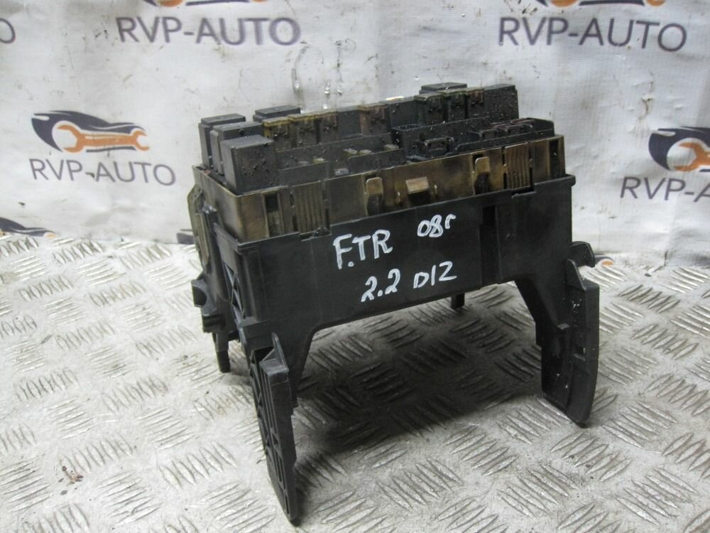 Блок предохранителей Ford Transit 6 TT9 2006-2014 6C1T14A067CA