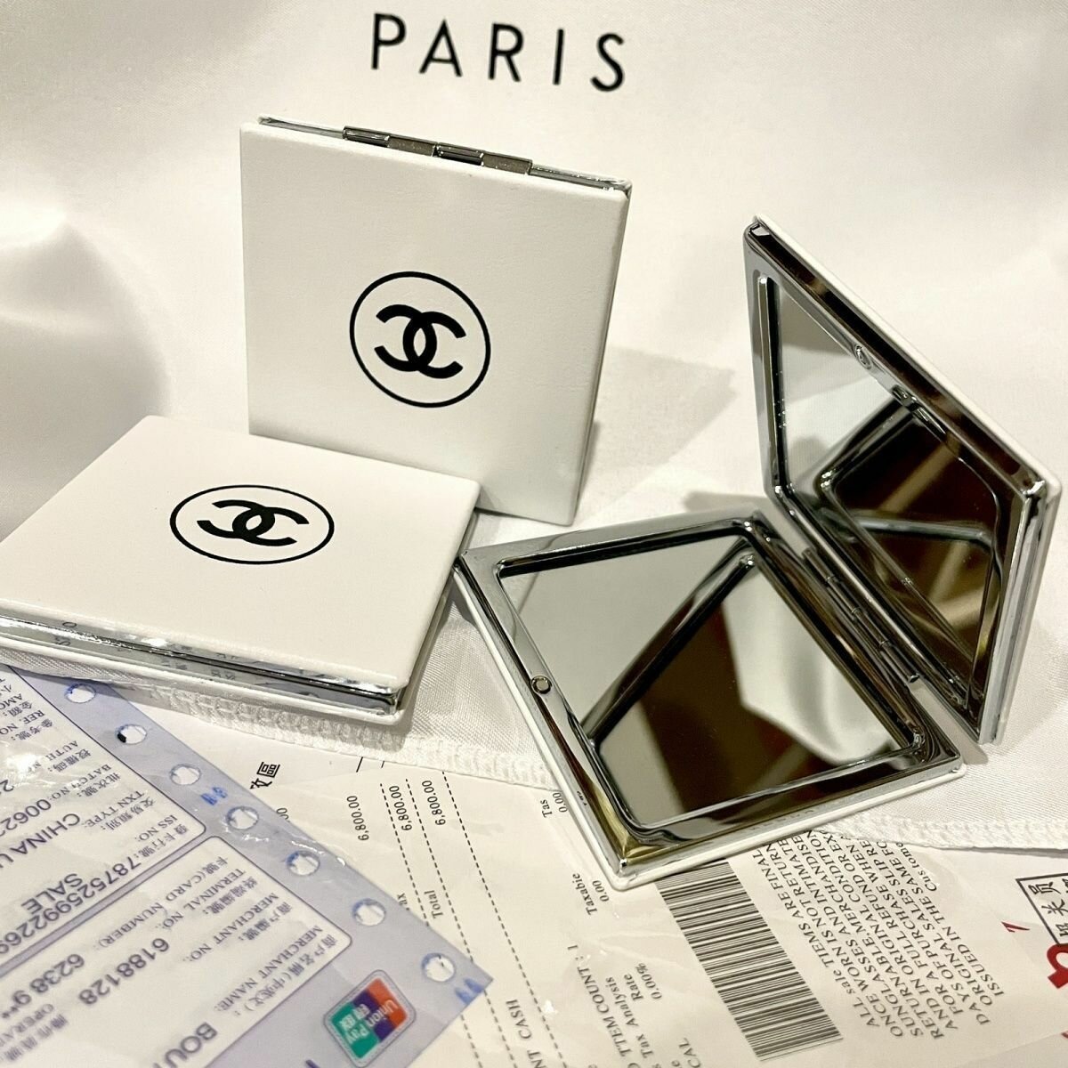 Зеркало гримерное, поворотная конструкция, двухстороннее, белое