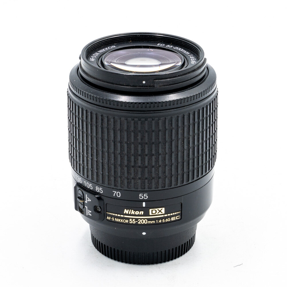 Объектив Nikon AF-S 55-200mm f/4-5.6G ED DX