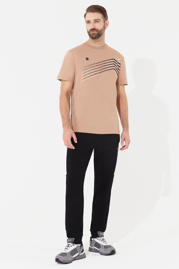 Футболка спортивная