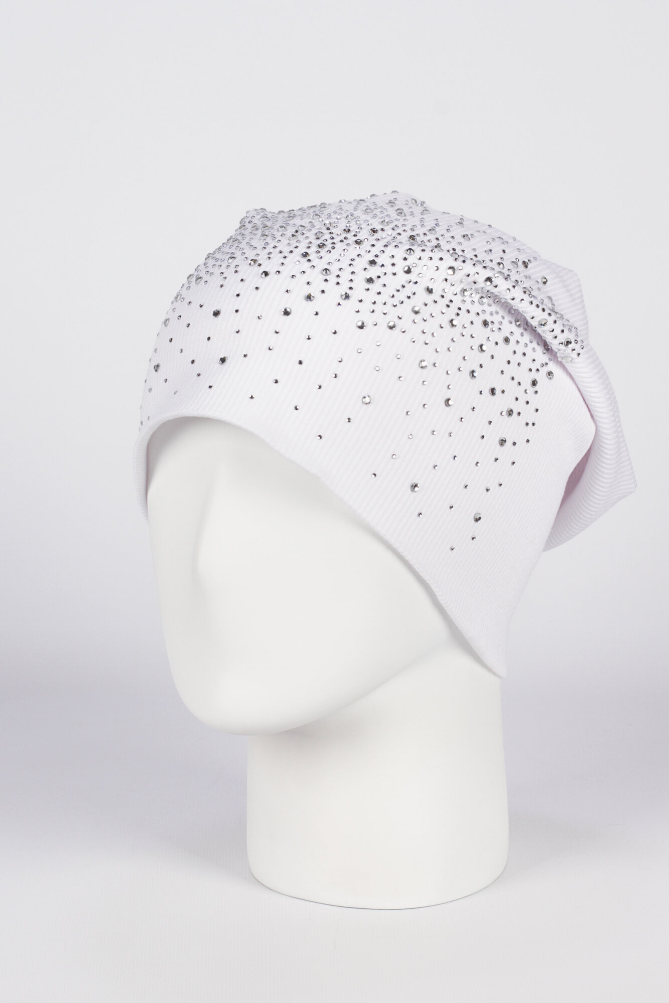 Шапка для женщин