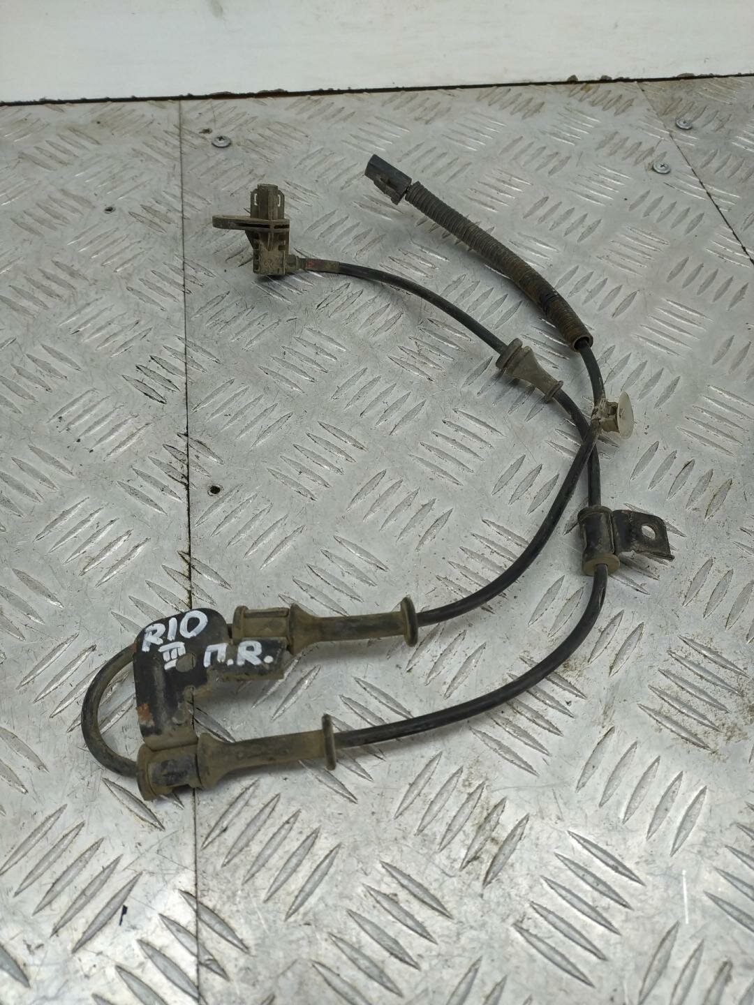 Датчик ABS передний Kia Rio 3 (2011 - 2015)