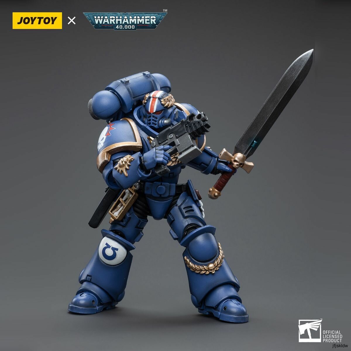 Подвижная фигурка Warhammer JOYTOY 40000 1:18 Ультрамарины Примарис Лейтенант Аргаранта Подарочная модель