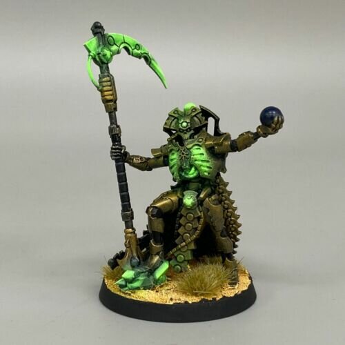 Necron Overlord. С подставкой. Warhammer 40.000