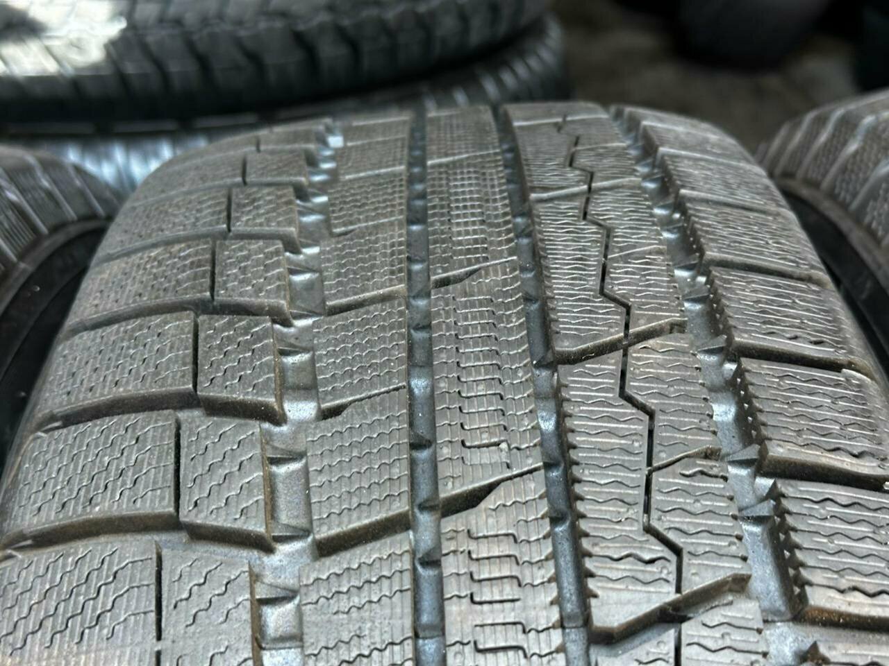 Японские зимние шины 225/65/17 Toyo Winter Tranpath TX Made in Japan 2025 Год