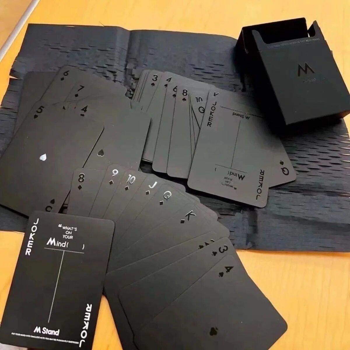 MOONBIFFY Милые светящиеся игральные карты Black