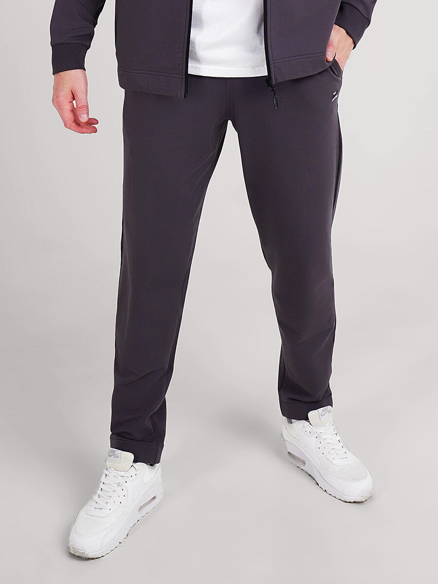 Брюки спортивные