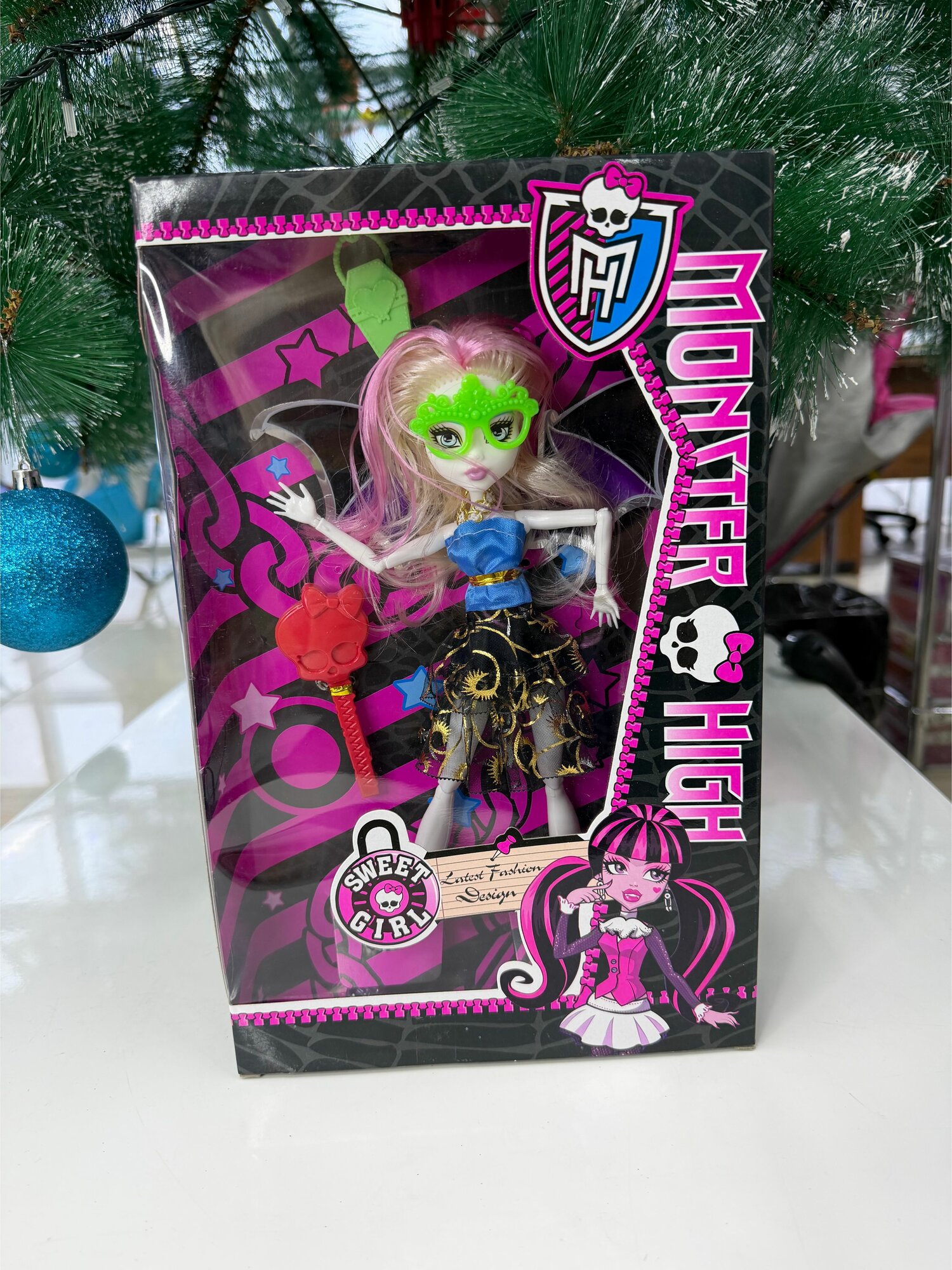 Кукла шарнирная с крыльями монстер 28 см