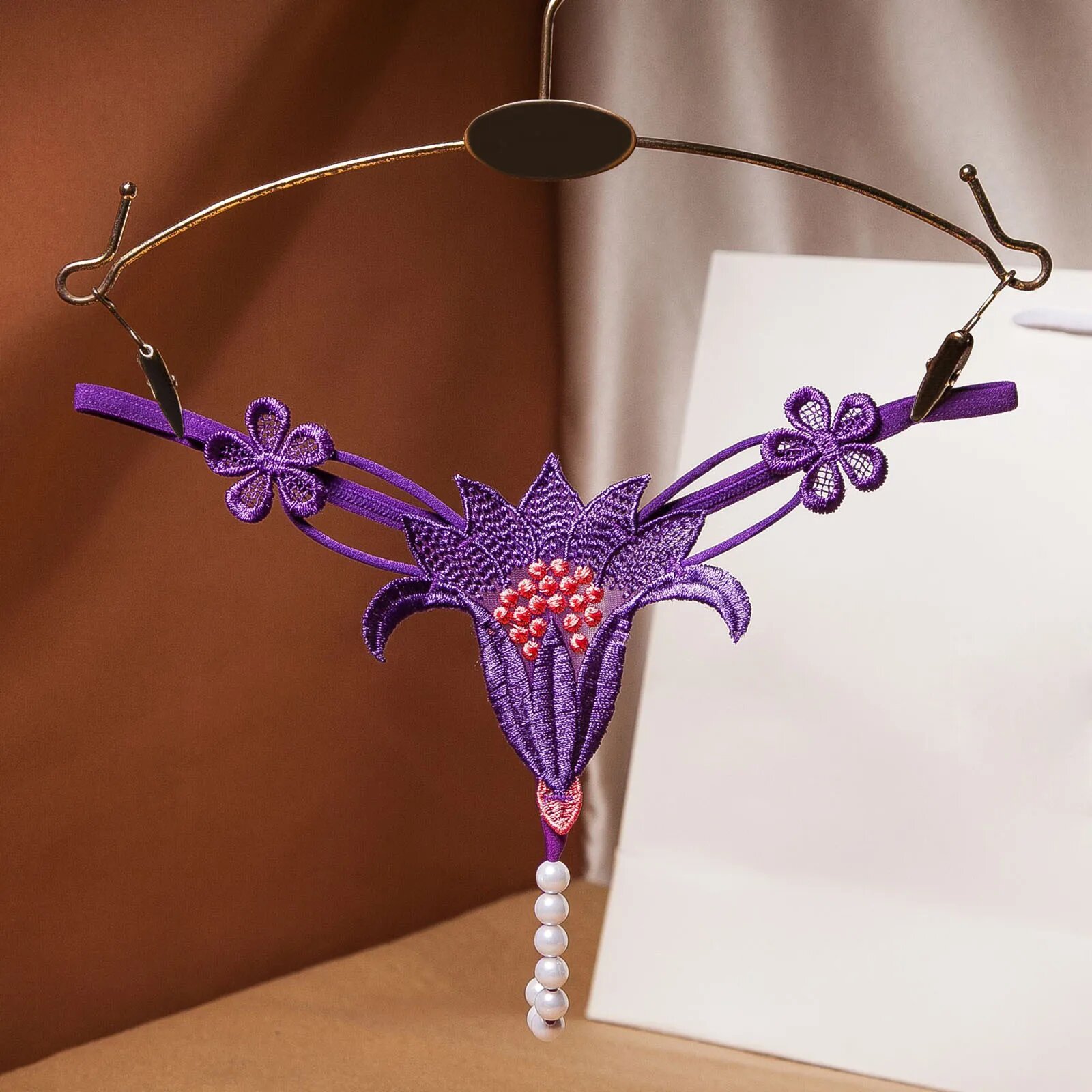 Женские экзотические трусики с вырезами, нижнее белье, эротическое белье, жемчужный шар, сексуальные стринги, Т-образные трусики, женские трусики с низкой посадкой и Т-образной спинкой Purple