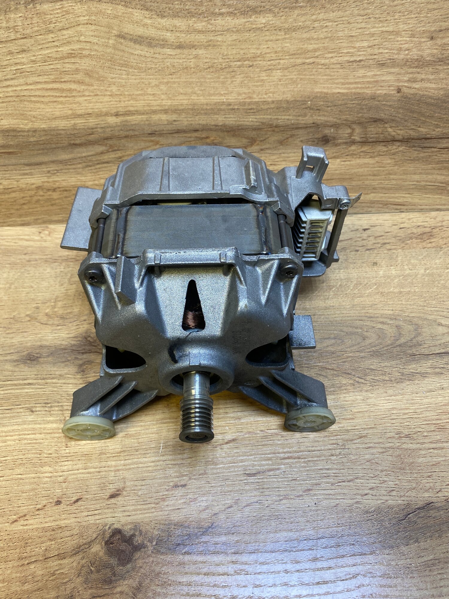 Двигатель для стиральной машины Bosch Classixx 5, оригинал, б/у