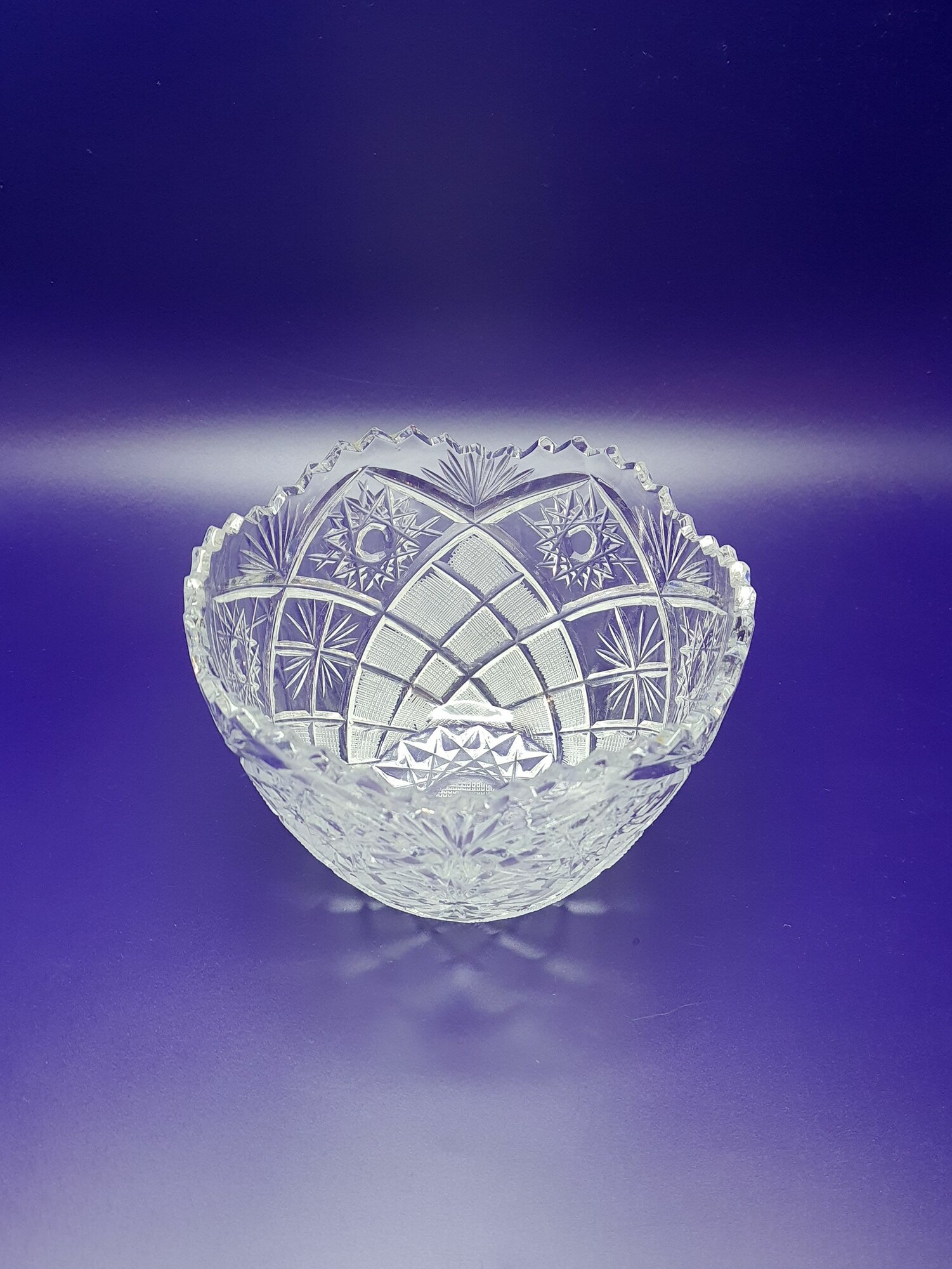 Винтажная хрустальная ваза конфетница, рельефный узор,15,5 см, СССР, 70-80е