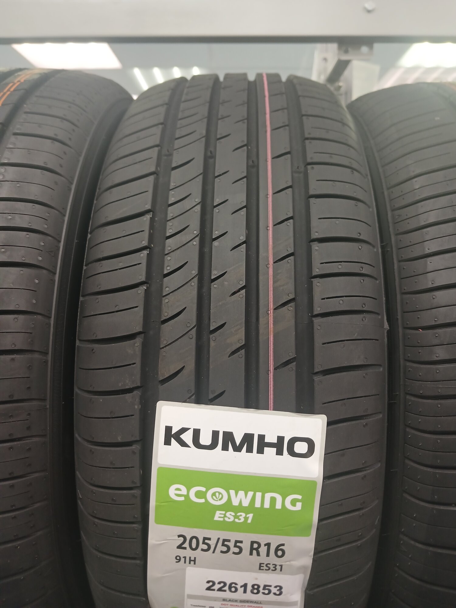 205/55R16 Kumho Ecowing ES31 91H Корея (дата 4125) асимметричный протектор