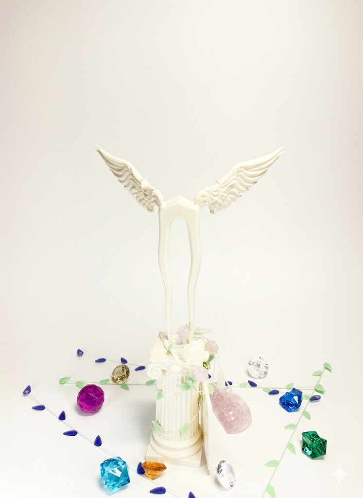 Крылья ангела и Сердце - интерьерная заколка-шпилька