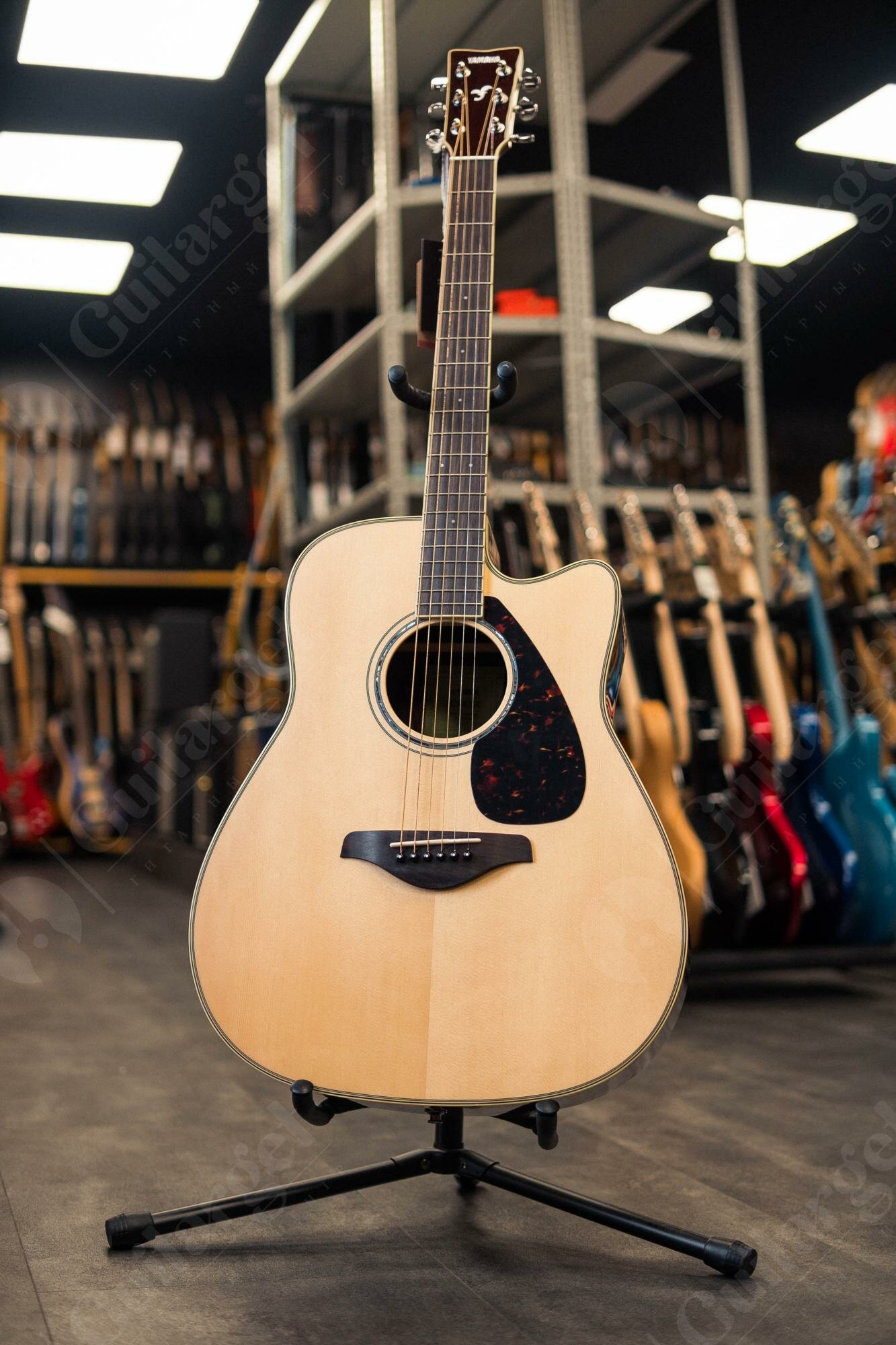 Электроакустическая гитара Yamaha "FXG", со звукоснимателем, корпус Dreadnought, натуральная, 6 струн