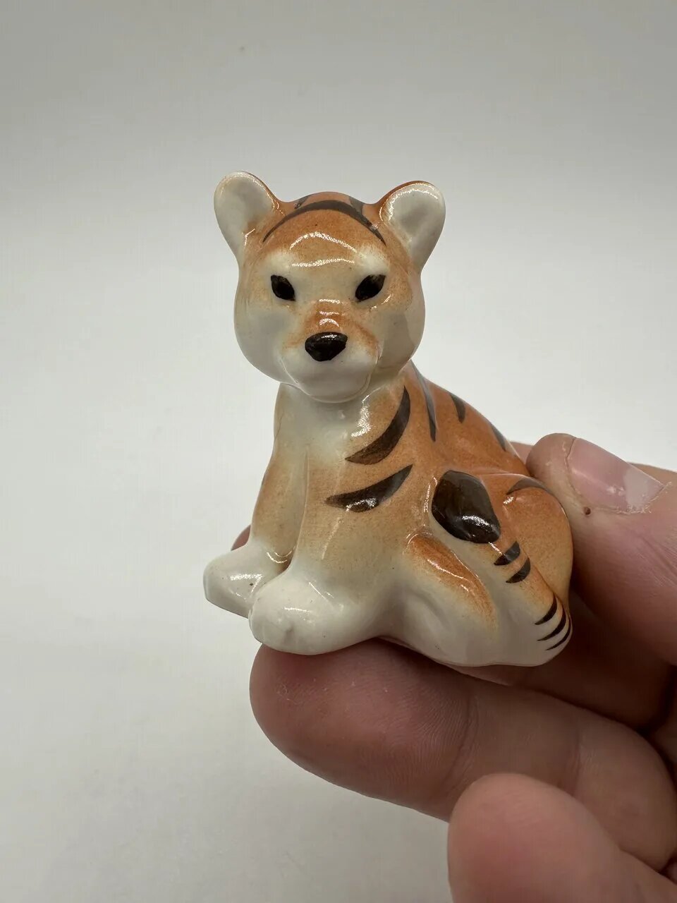 Статуэтка Тигрёнок Фарфор Лфз 70 годы винтажная редкая