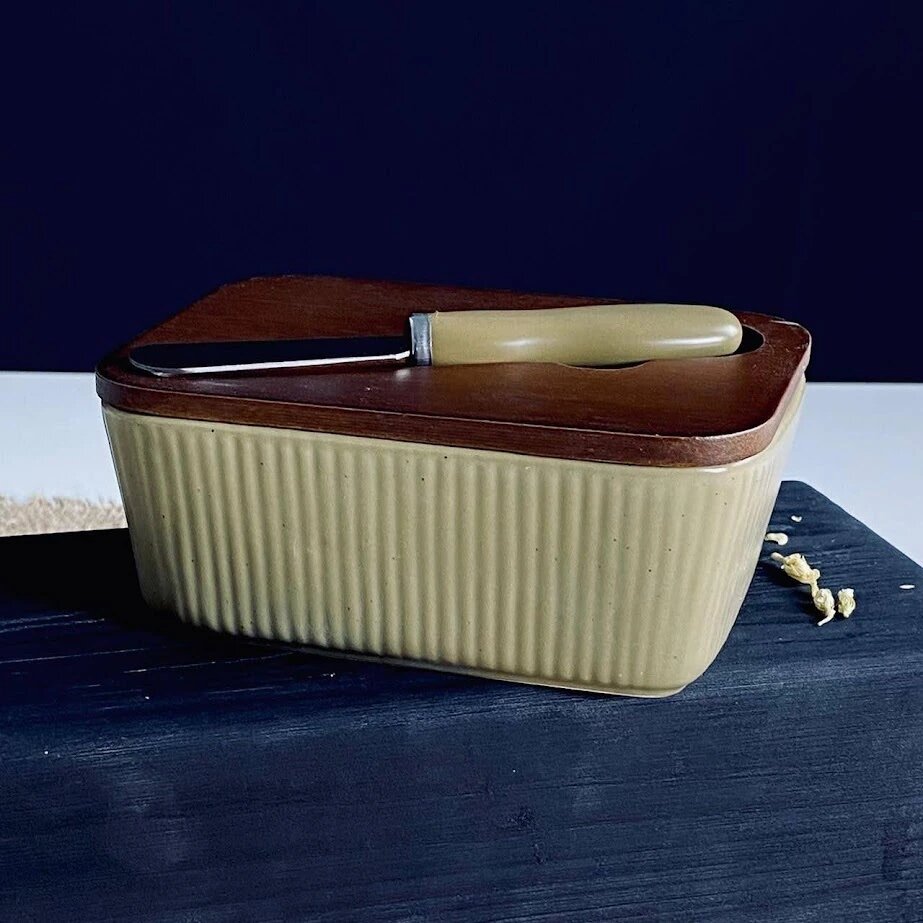 Масленка 14см с ножом TROPICAL 235-126 118-235-126