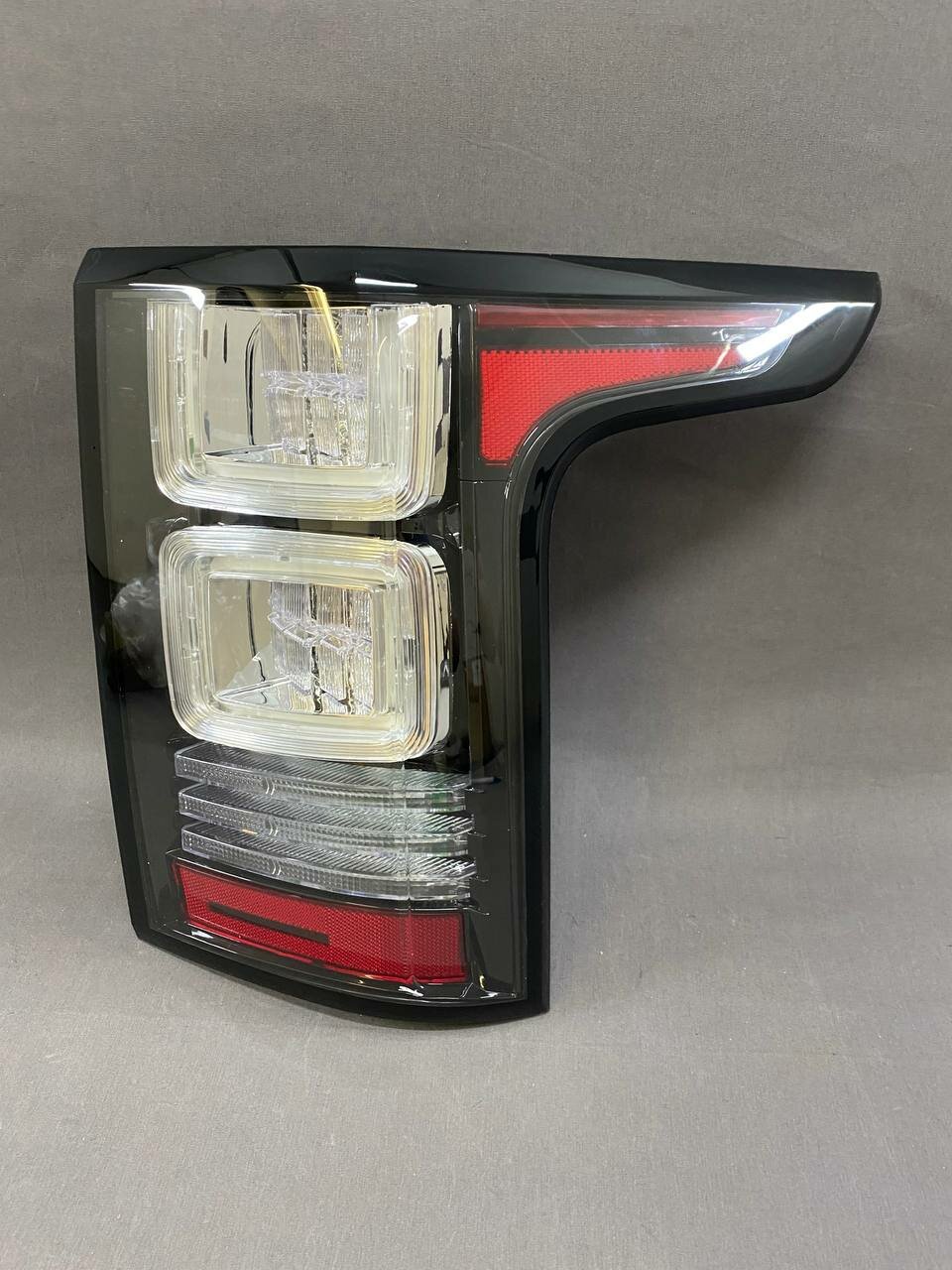 Фонарь левый Vogue VG13027R